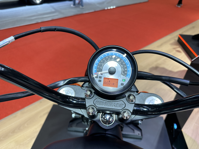 Chiêm ngưỡng Renegade và Scrambler X Cafe - 2 mẫu xe của UM Motorcycles ...