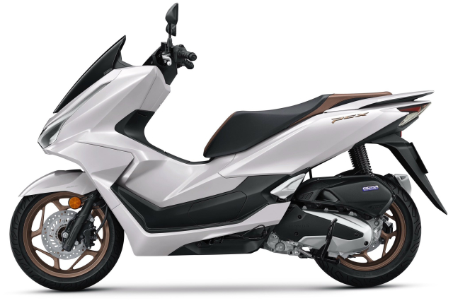 Honda PCX 160 2026 trình làng được bổ sung thêm 2 màu mới với sắc Cam ...