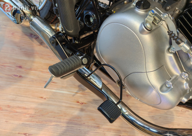 Kawasaki W230 2026 chính thức ra mắt thị trường Việt Nam với giá bán ...