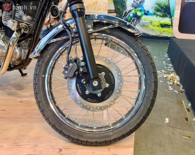 Kawasaki W230 2026 chính thức ra mắt thị trường Việt Nam với giá bán ...