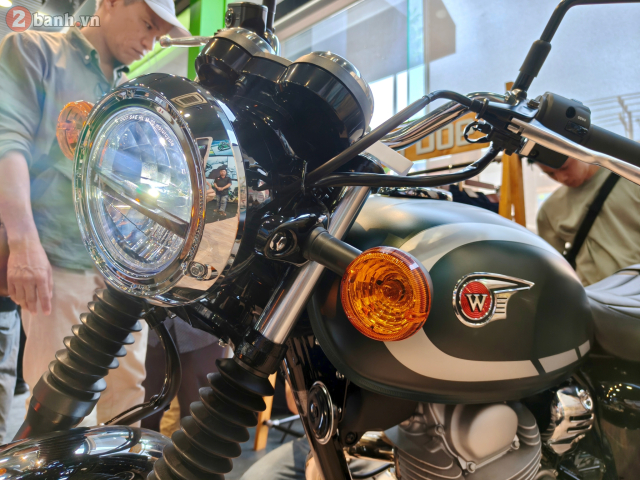 Kawasaki W230 2026 chính thức ra mắt thị trường Việt Nam với giá bán ...