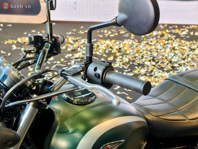 Kawasaki W230 2026 chính thức ra mắt thị trường Việt Nam với giá bán ...