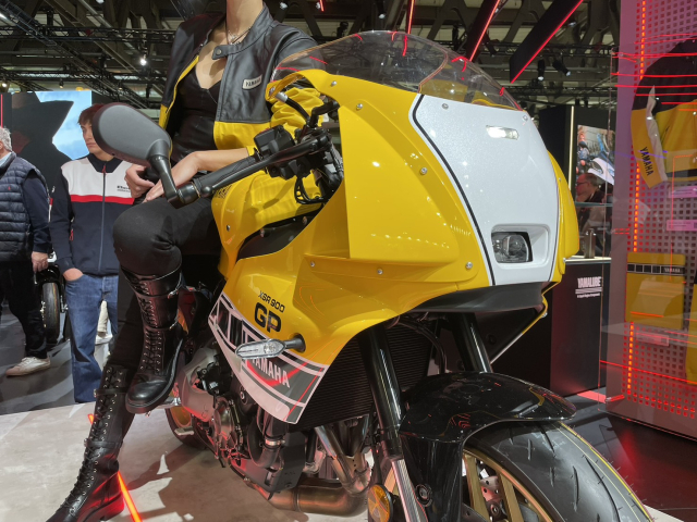 Chi tiết XSR900 GP Legend Yellow: Khi tinh thần GP thập niên 80 trở lại đúng nghĩa | 2banh.vn