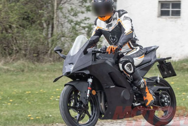KTM RC 450 chính thức lộ diện với 'linh hồn' khá giống CFMoto 450SR-S ...