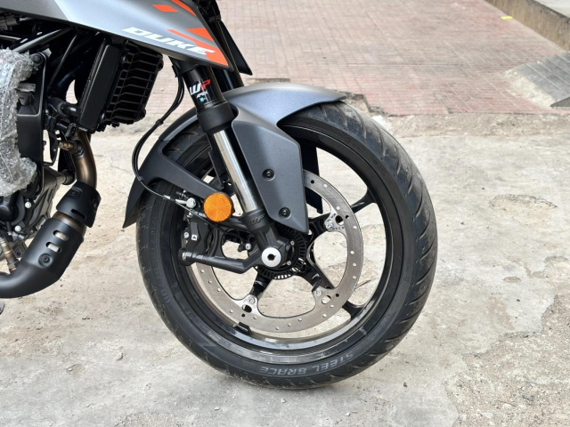 Xe 250cc mà giá như Exciter 155 - KTM 250 Duke 2026 tại Ấn Độ đang làm ...