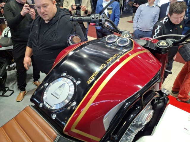 Jawa 1000 Sport Cruiser: Mẫu mô tô thủ công cực hiếm, giá gần 2 tỷ đồng ...