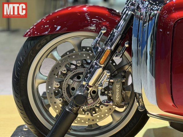 SOUO S2000-CL lộ diện tại Motorshow 2026 - Quái thú 8 xy-lanh khiến dân ...