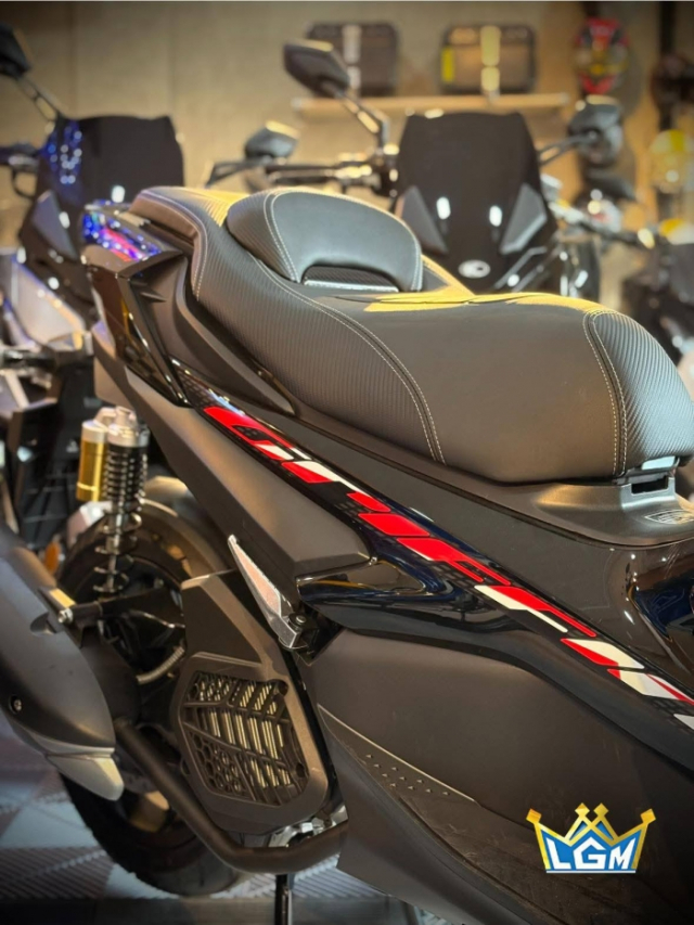 Bản sao Yamaha NVX 155 lộ diện: Xe ga 180cc mạnh mẽ nhưng giá chỉ ngang ...