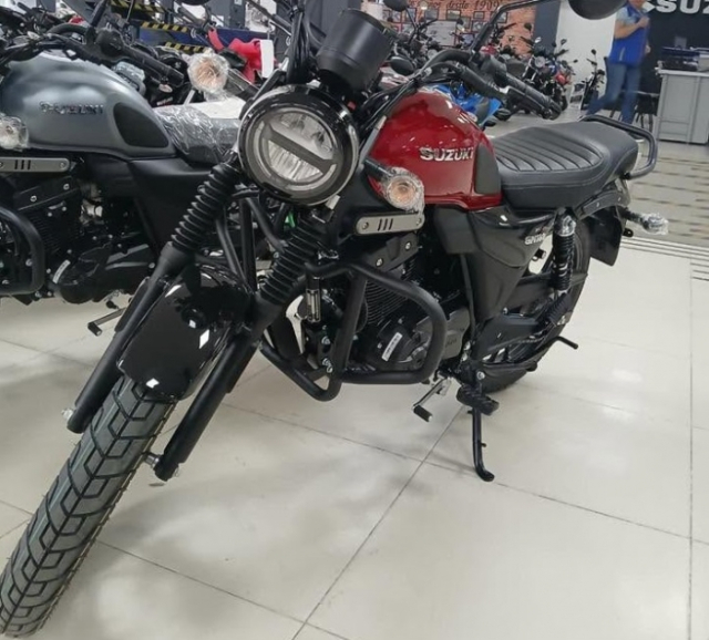Hình ảnh thực tế Suzuki GN 160 ở đại lý: Một chiếc côn tay bền bỉ và ...
